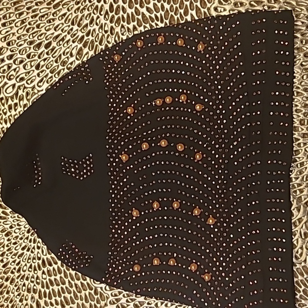 Skull Cap Embellished With Beads Rhinestones - Gem